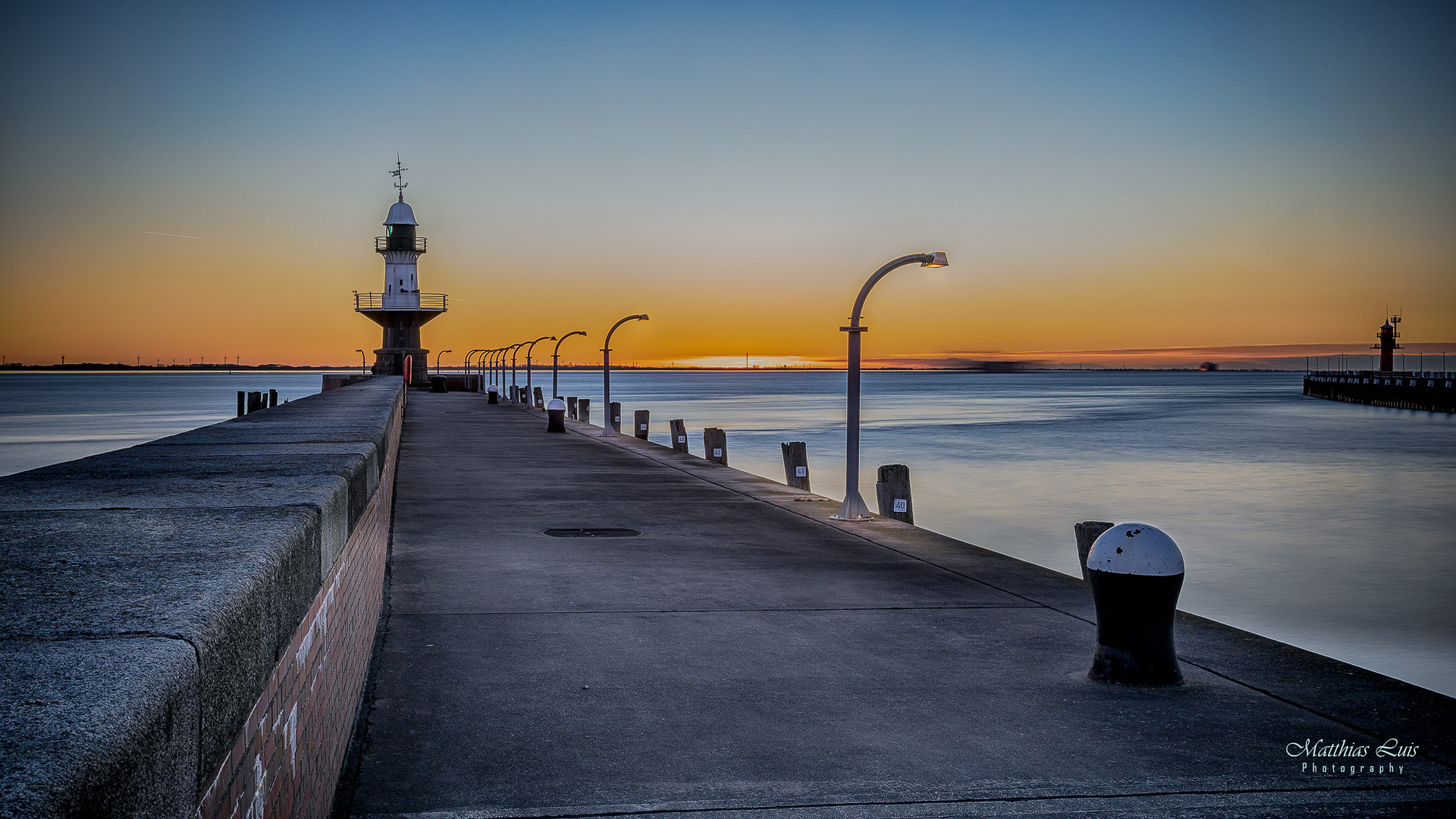 Brunsbüttel Anleger Foto & Bild | industrie und technik, industrie ...