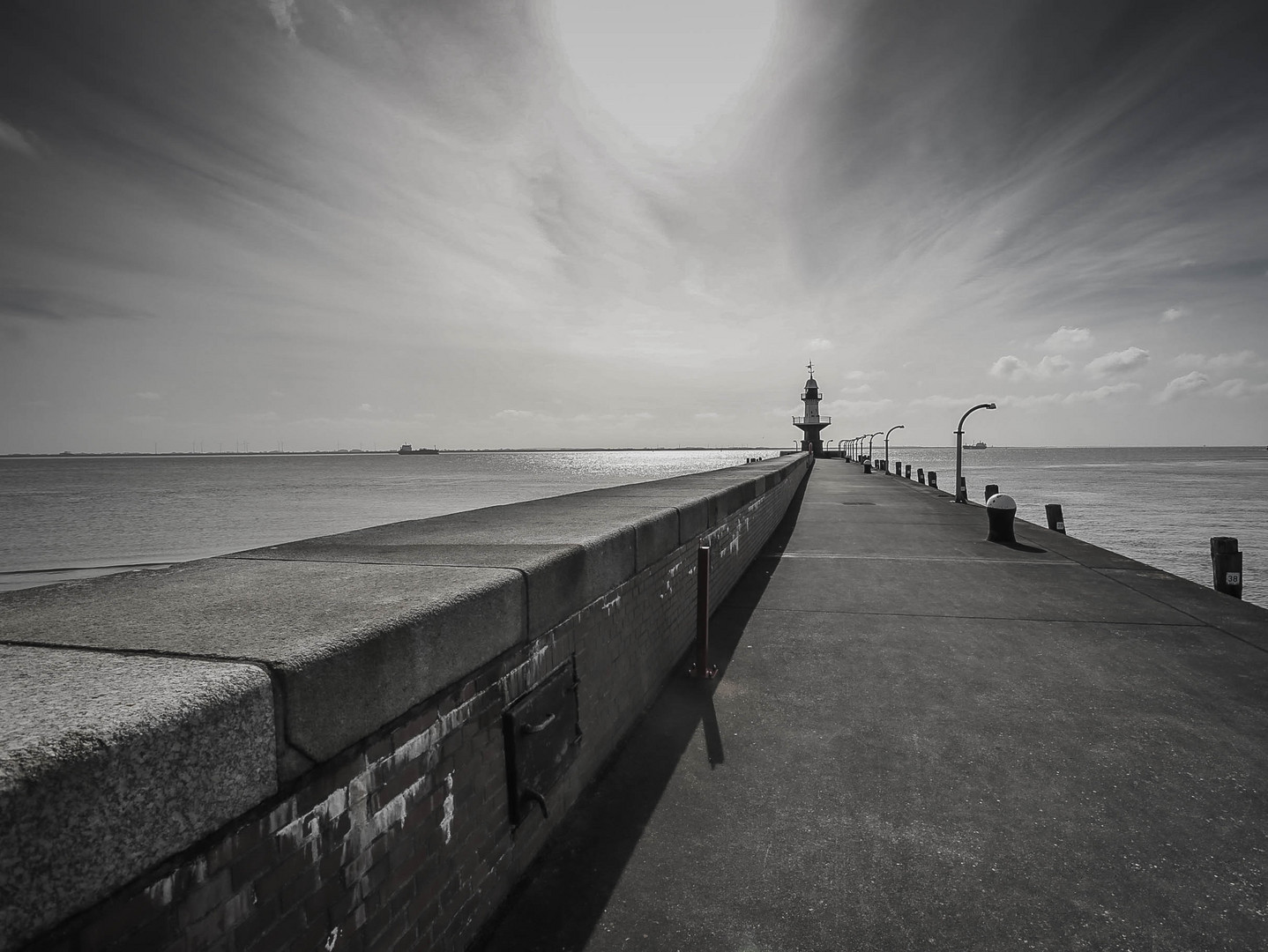 Brunsbüttel Mole Foto & Bild | world Bilder auf fotocommunity