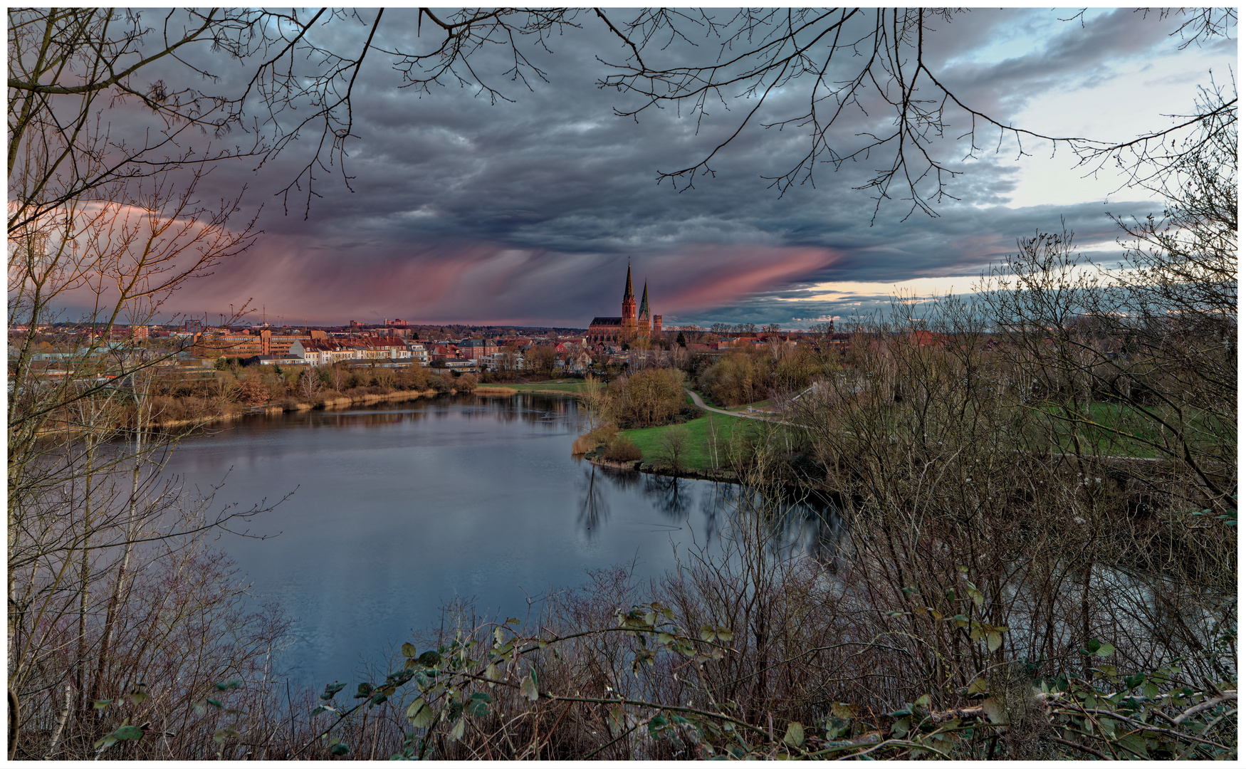 Büschen Blau. Foto & Bild | outdoor, wasser, blau Bilder auf fotocommunity
