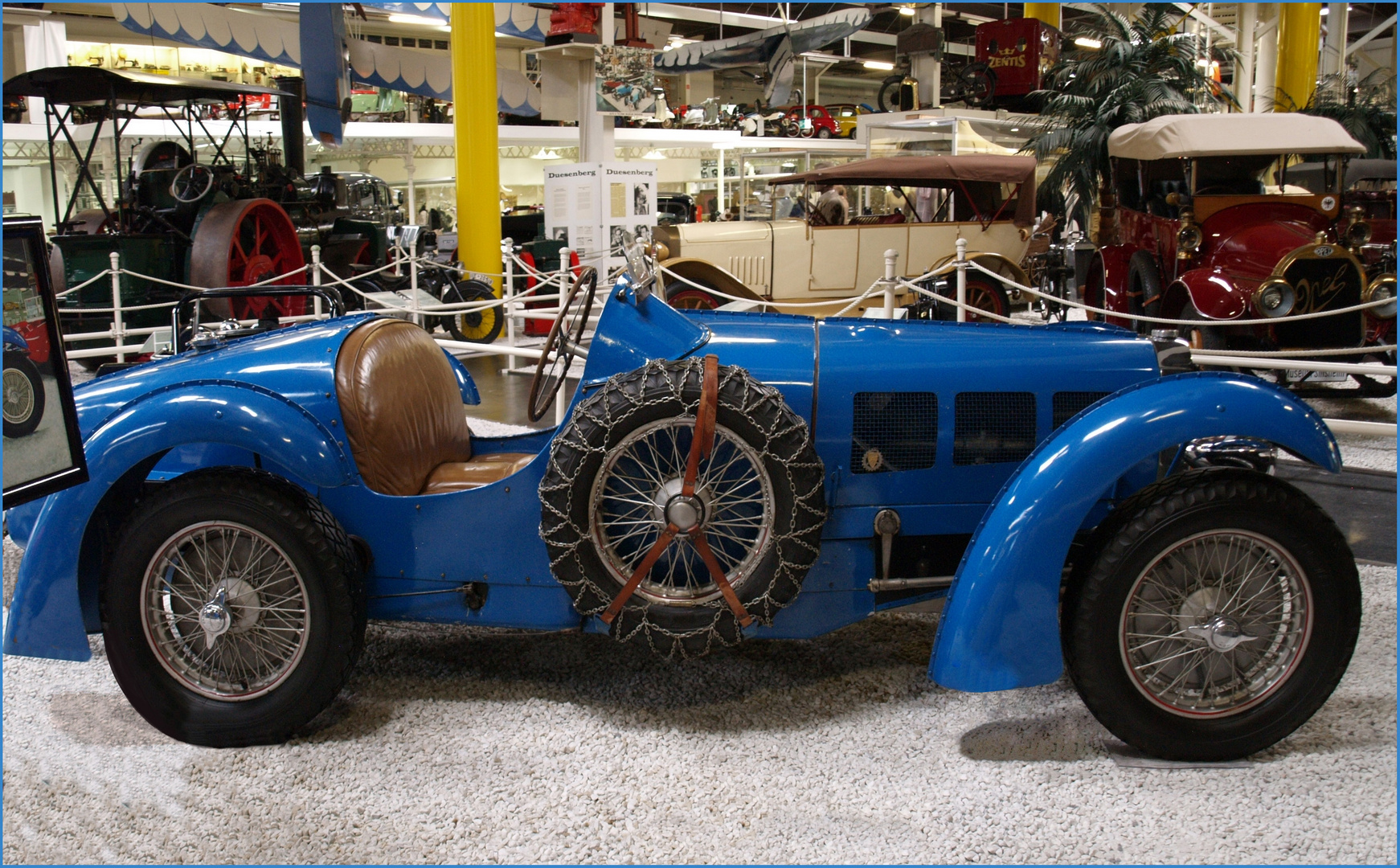 Bugatti Typ 57 GS TT (1935) photo et image | blau, auto, museum Images ...