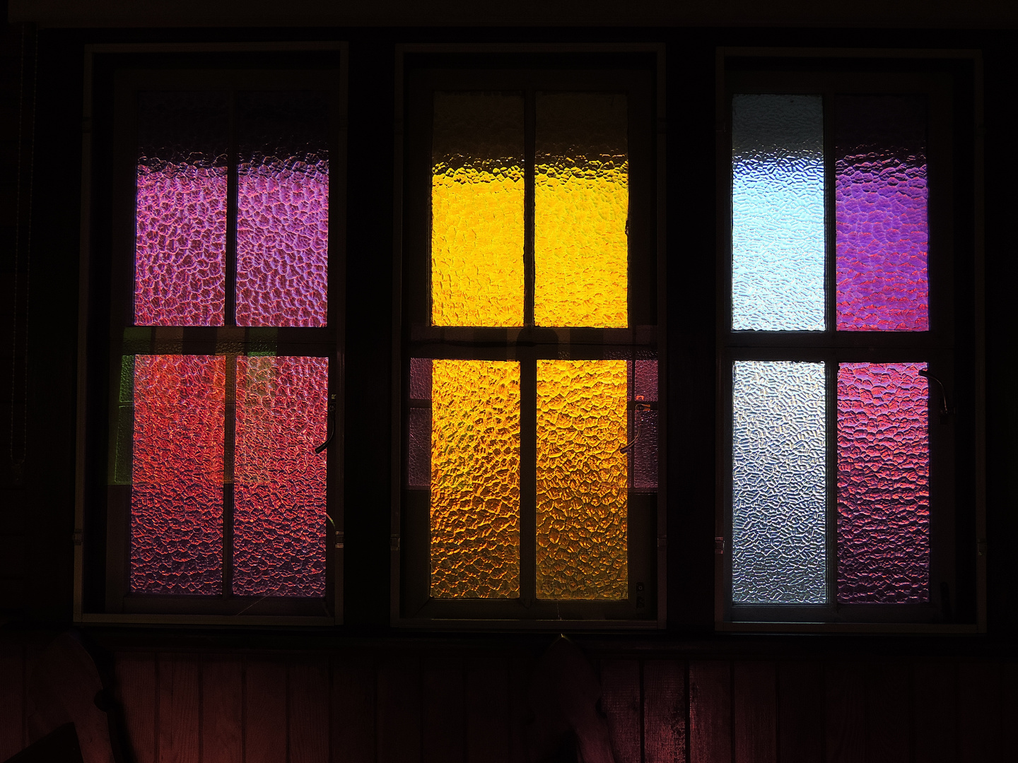 Bunte Fenster Foto & Bild | motive, world Bilder auf fotocommunity