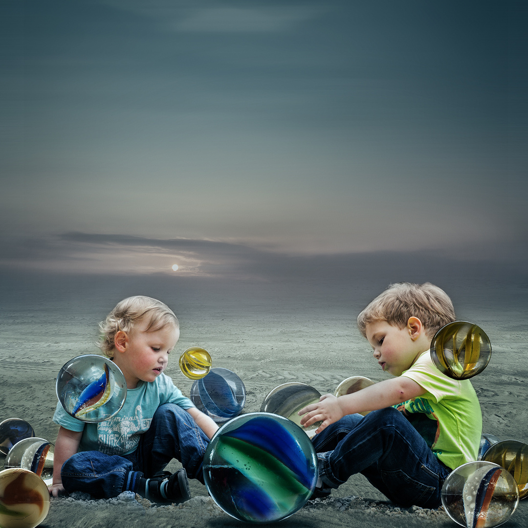 Bunte Kinderträume Foto & Bild | spielen, composing, glas Bilder auf ...