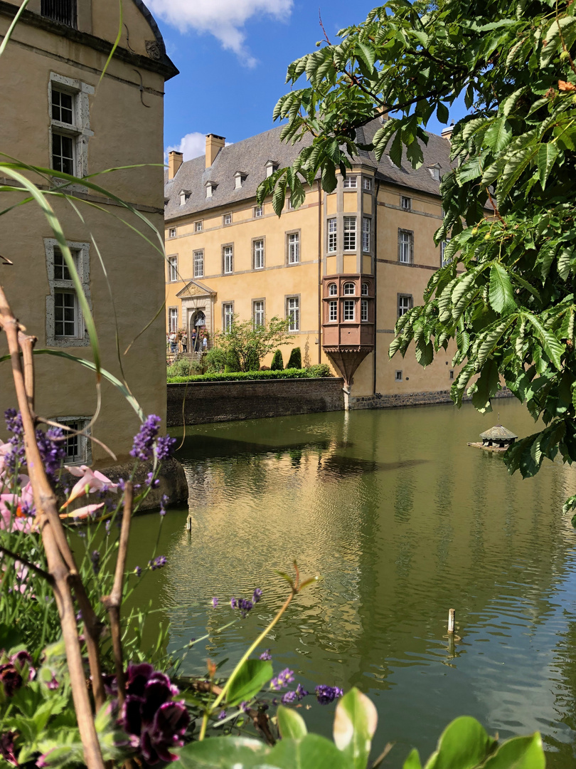 Burg Adendorf Foto & Bild | architektur, deutschland, europe Bilder auf ...
