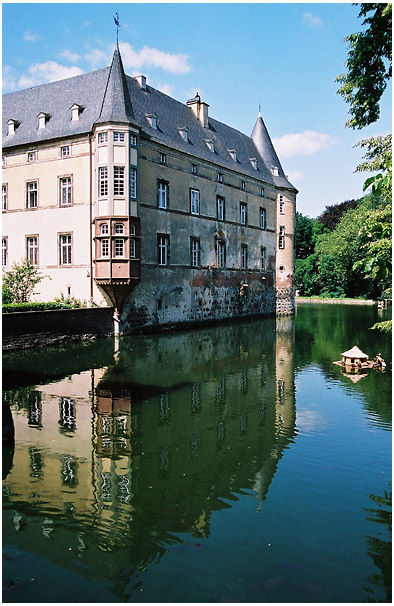 Burg Adendorf ... Foto & Bild | deutschland, europe, nordrhein ...
