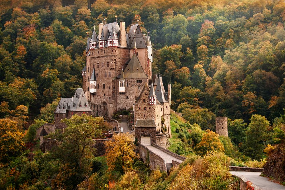 Burg Eltz Foto & Bild | licht, herbst, burg Bilder auf fotocommunity
