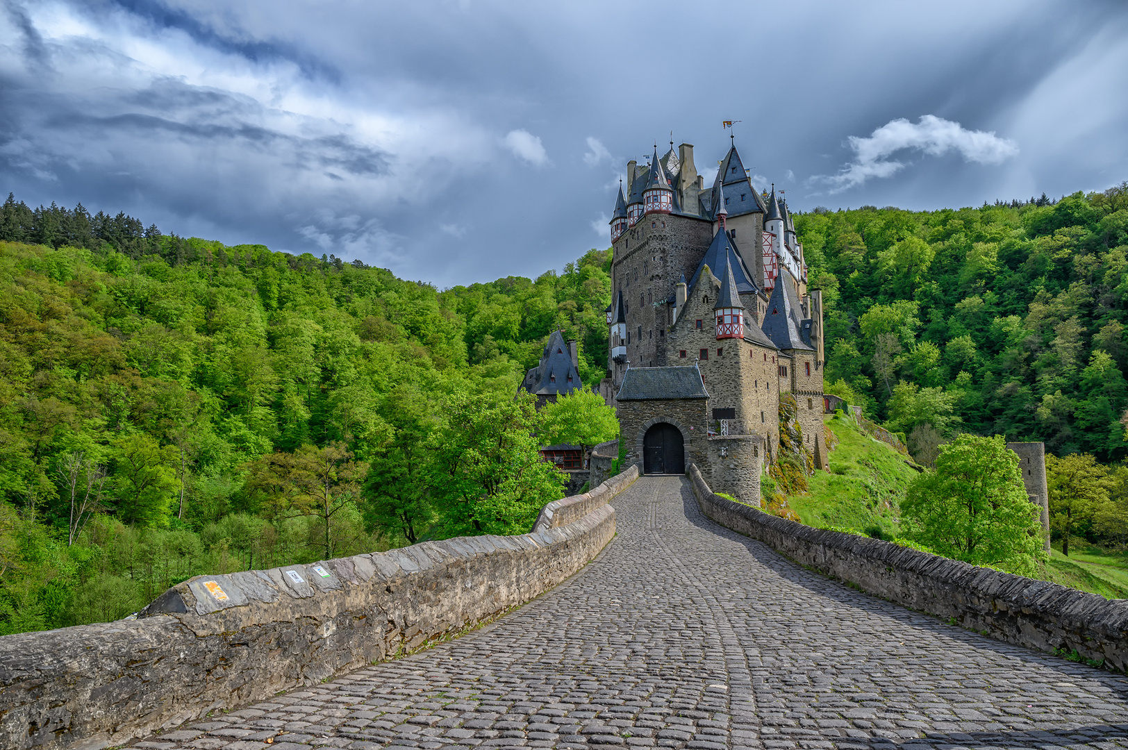 Burg Eltz Foto & Bild | deutschland, europe, rheinland-pfalz Bilder auf ...