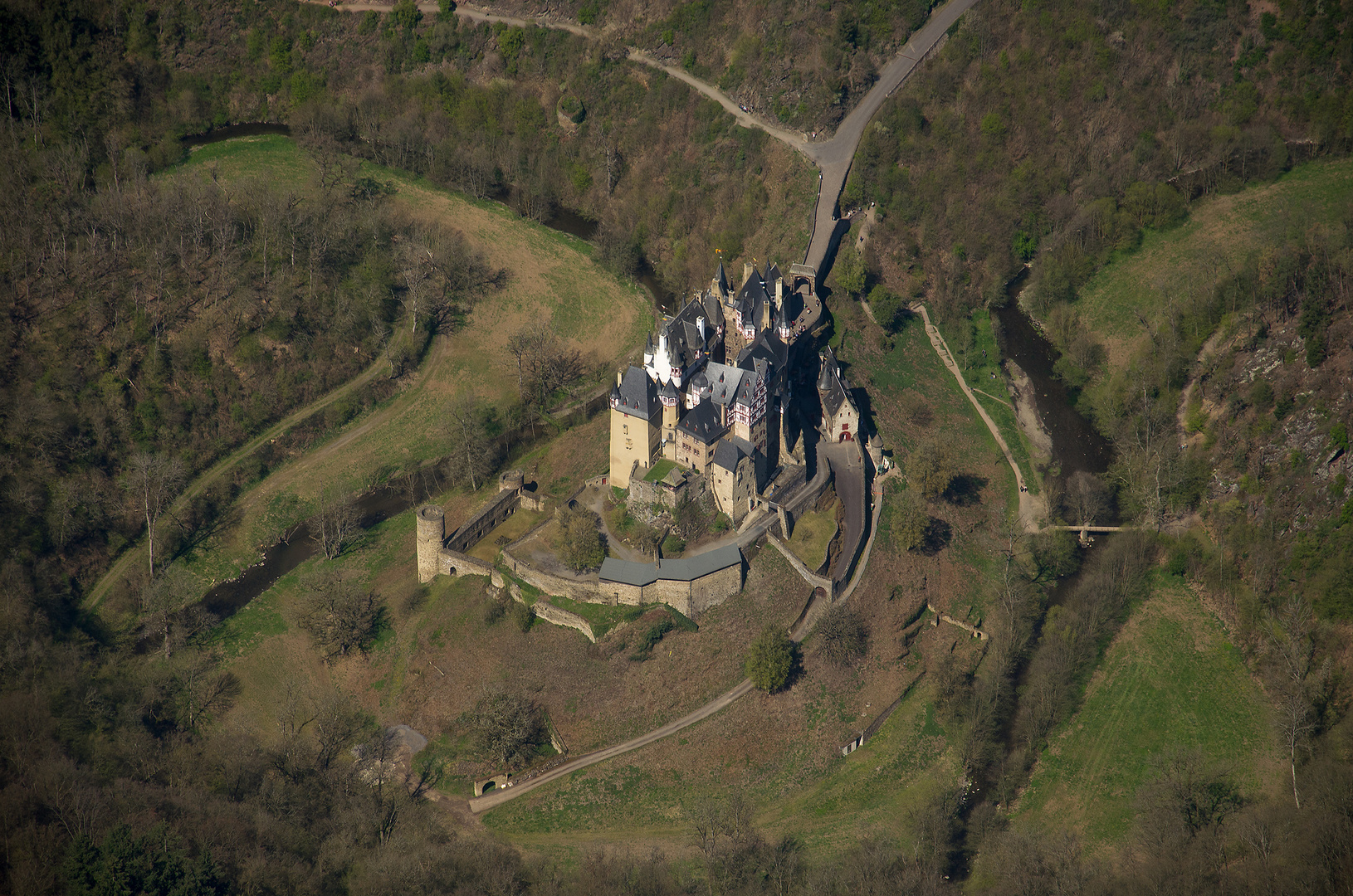 Burg Elz Foto & Bild | deutschland, europe, rheinland-pfalz Bilder auf ...