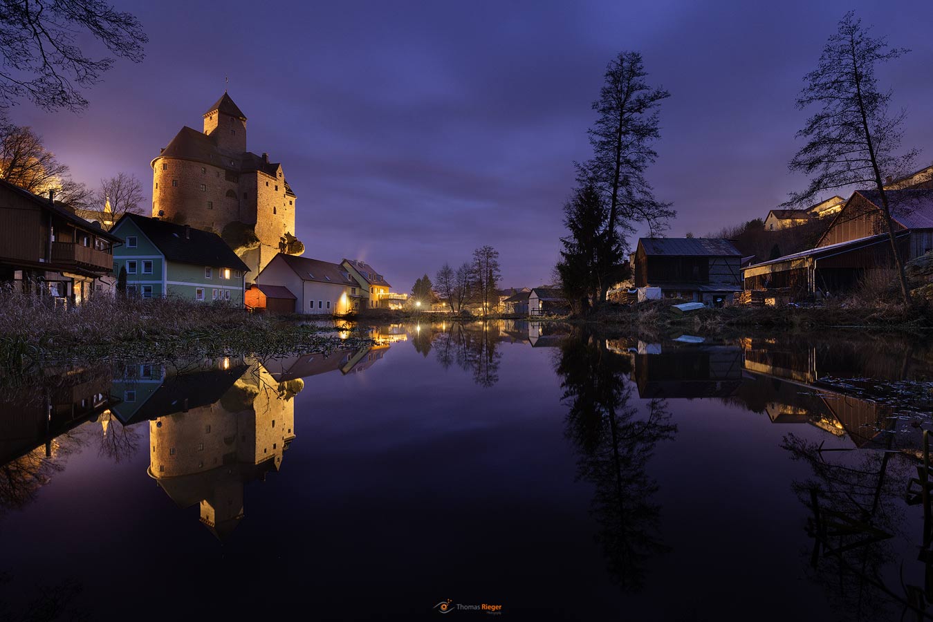 Burg Falkenberg in der blauen Stunde Foto & Bild | world, spezial ...