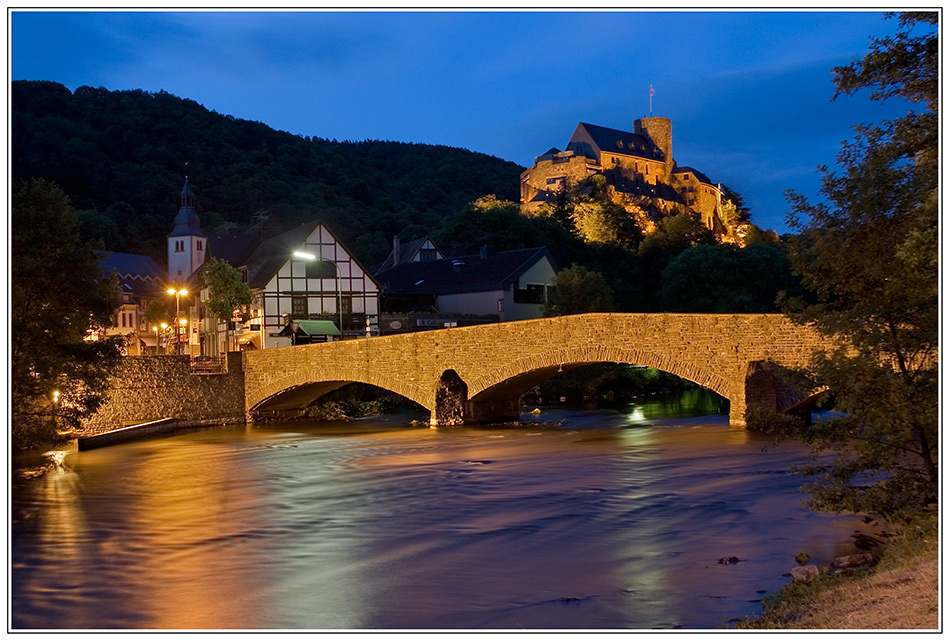 Burg Heimbach Foto & Bild | sonstiges, natur Bilder auf fotocommunity