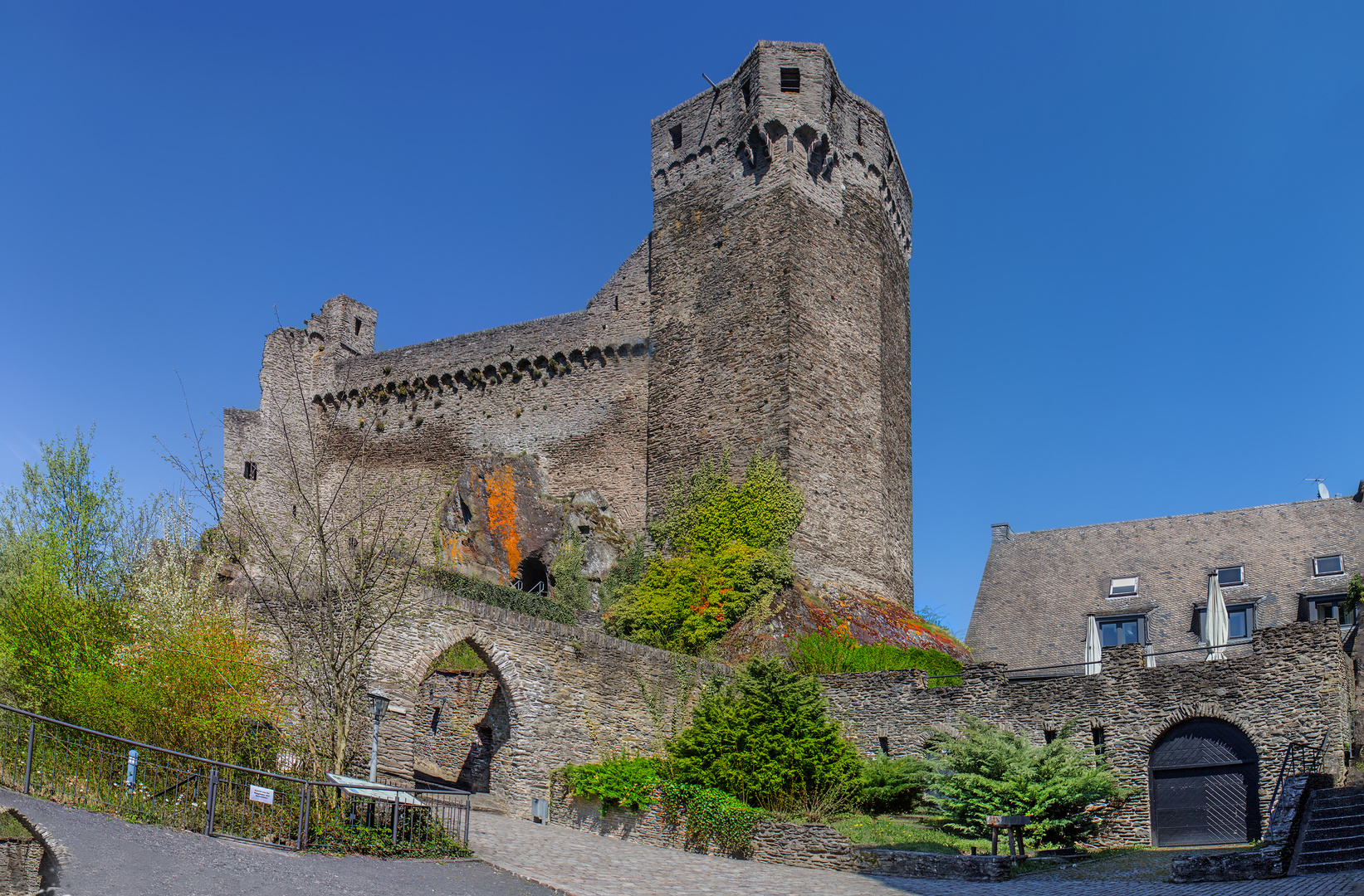Burg Hohenstein Foto & Bild | Bilder auf fotocommunity