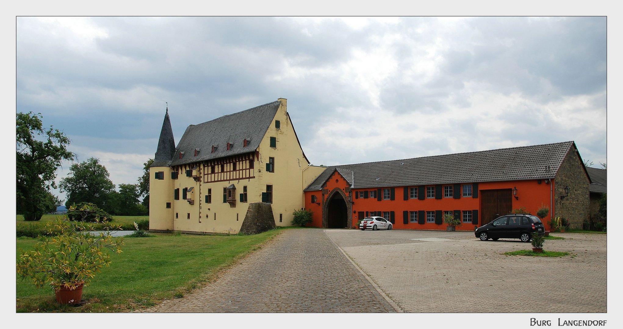 Burg Langendorf Foto & Bild | architektur, schlösser & burgen ...