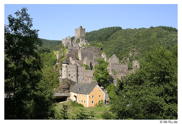 Burg Manderscheid Foto & Bild | architektur, schlösser & burgen ...