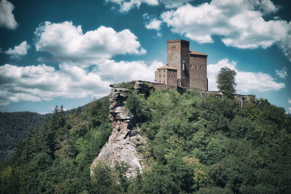 Burg Trifels Foto & Bild | dokumentation, himmel, schloss Bilder auf ...
