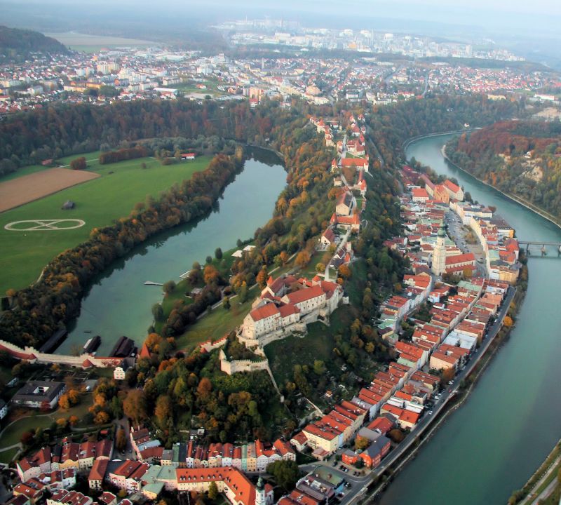 Burghausen von oben Foto & Bild | architektur, schlösser & burgen ...