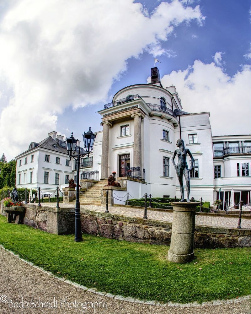 Burghotel Schlitz Foto & Bild | architektur, stilepochen, klassizismus ...