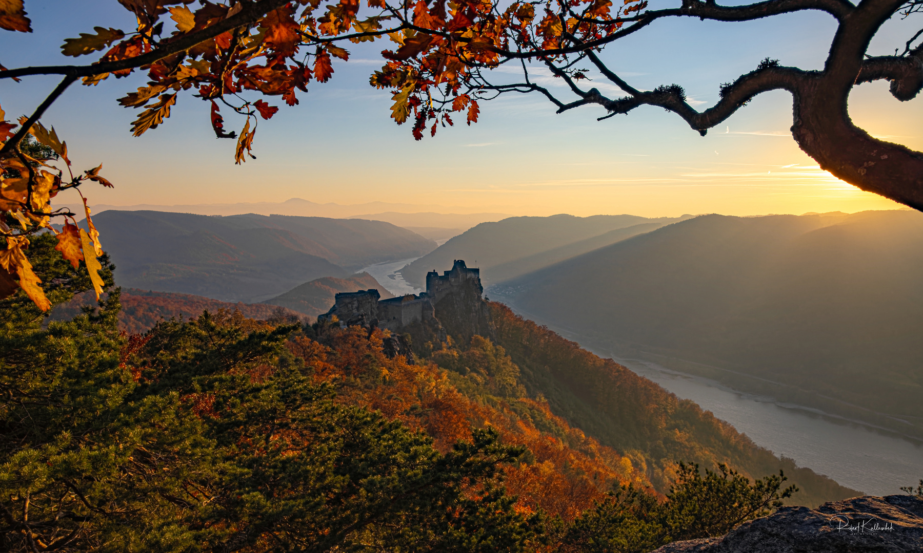 Burgruine Aggstein/Niederösterreich Foto & Bild | landschaft, sunset ...