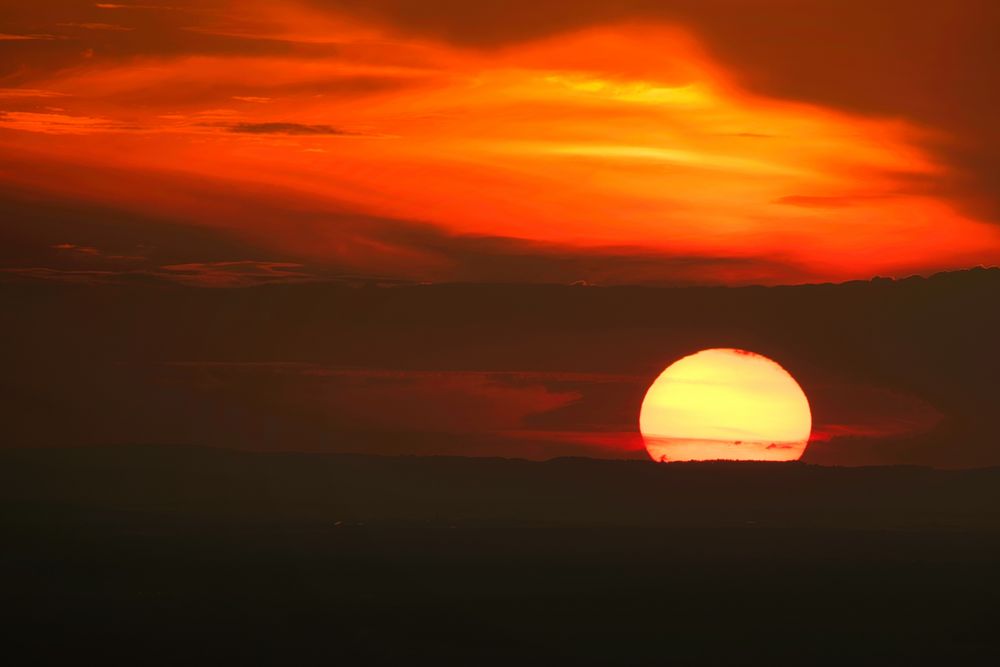 Burning Foto & Bild | fotos, sonnenuntergang, rot Bilder auf fotocommunity