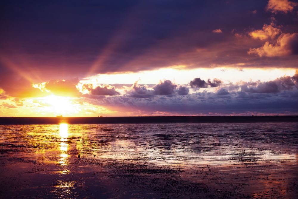 Burning Horizon Foto & Bild | sonnenuntergänge, himmel & universum ...