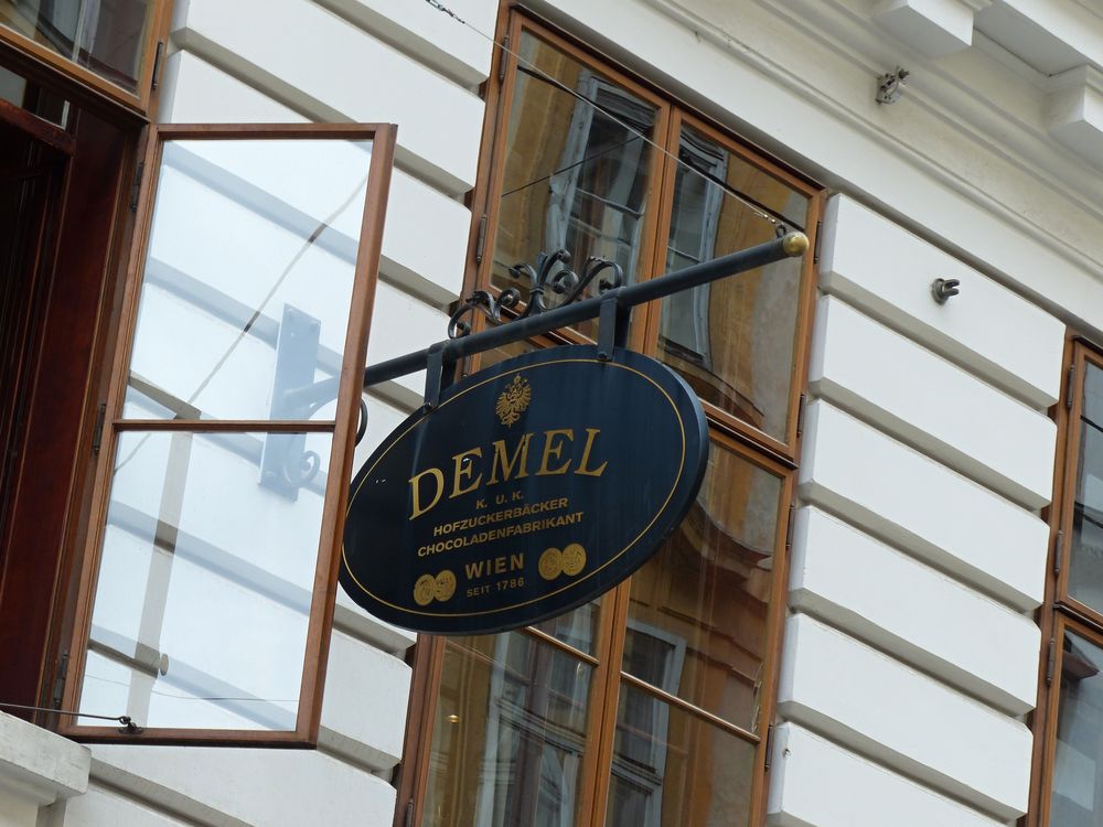 Café Demel in Wien Foto & Bild | world, detail, österreich Bilder auf ...