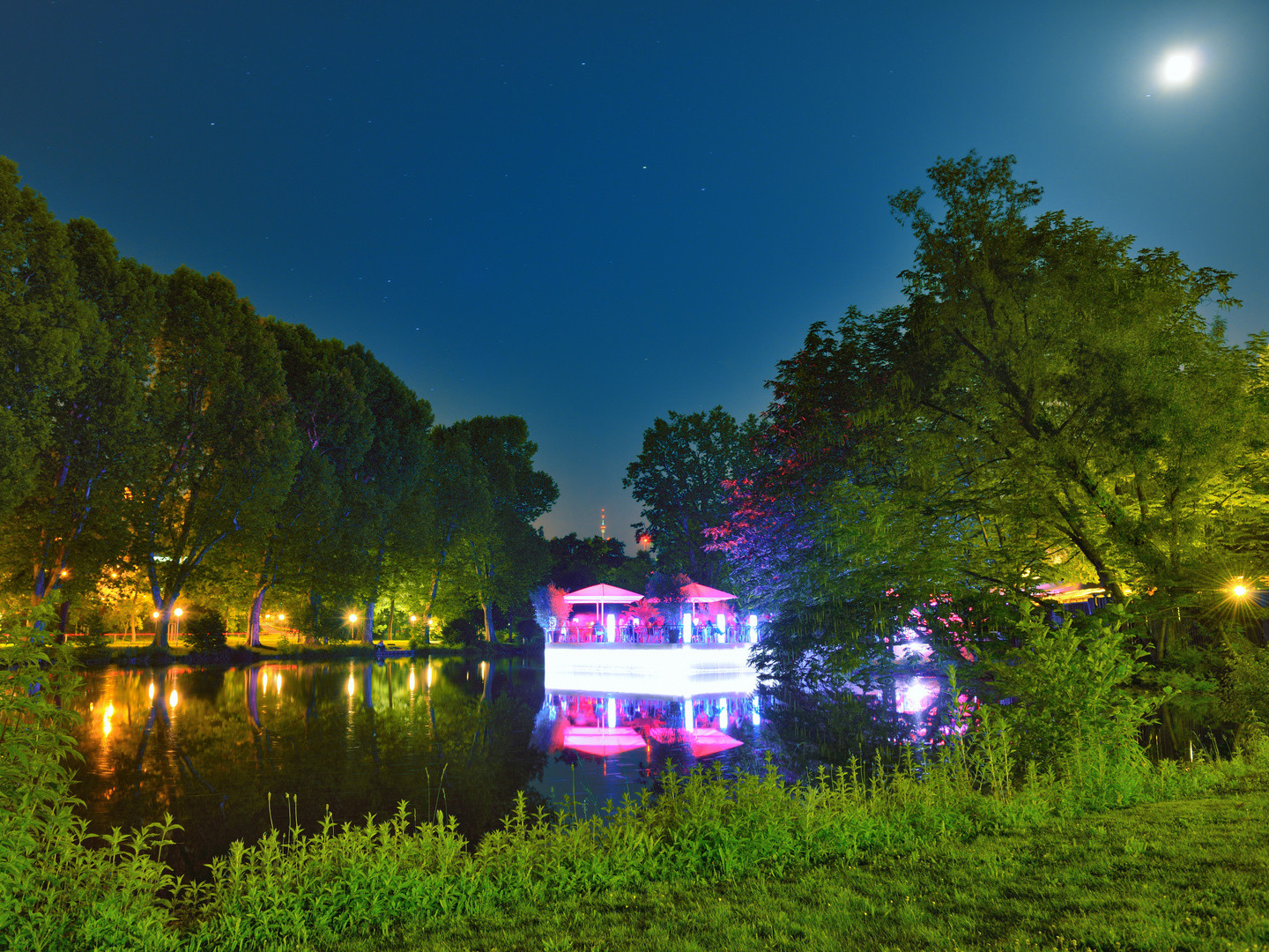 Cafè Nil Foto & Bild | architektur, stadtlandschaft, stadtlandschaften ...