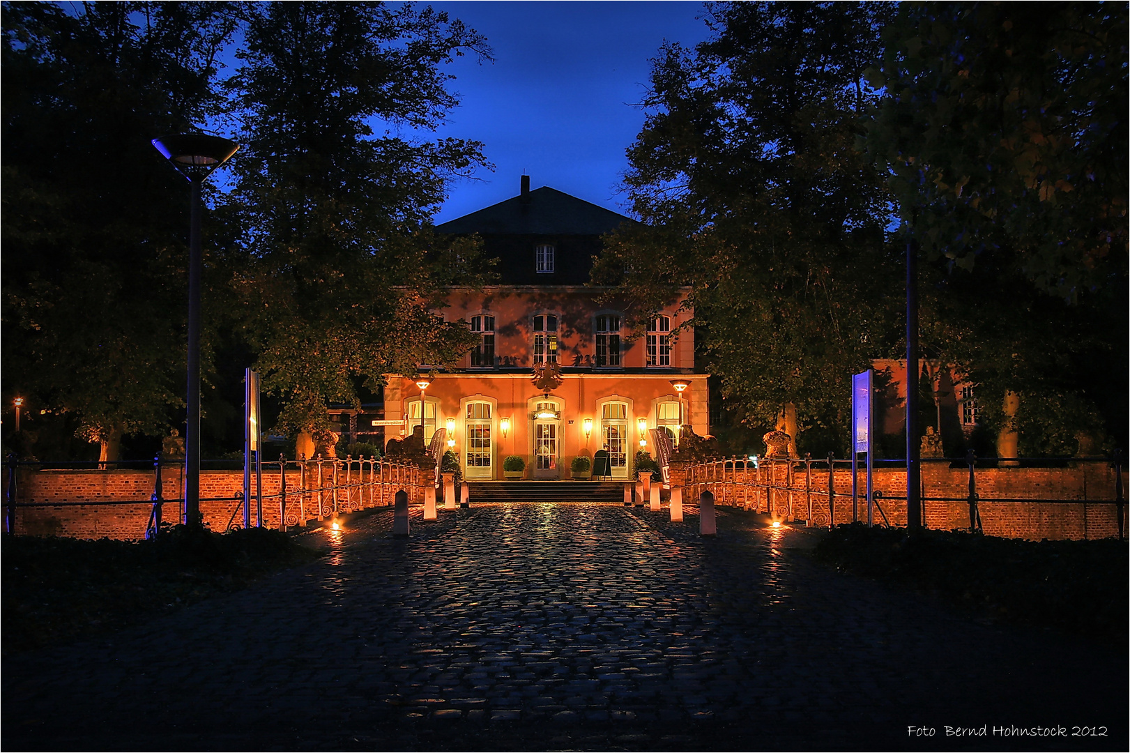 Cafe-Restaurant Schloss Wickrath Foto & Bild | architektur, architektur ...