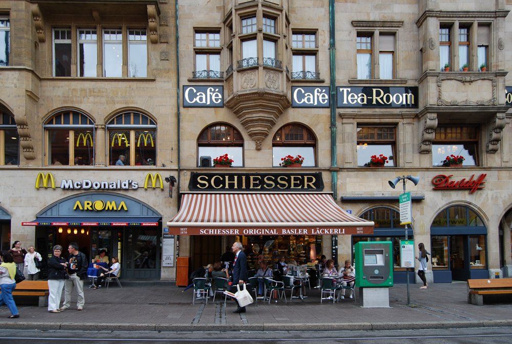 Café " Schiesser " am Marktplatz in Basel Foto & Bild | europe, schweiz ...