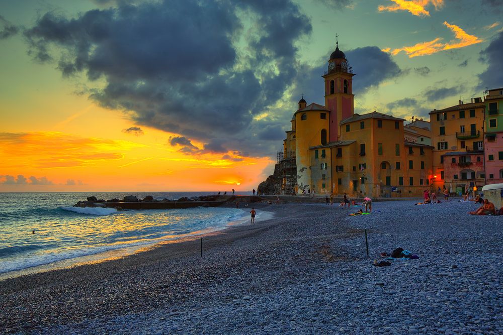 Camogli - ein Ort mit einer besonderen Atmosphäre an der ligurischen Küste Foto & Bild | italy ...
