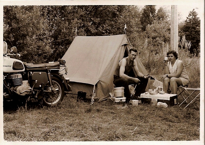 Camping Anfang der 70er Jahre Foto & Bild | erwachsene ...