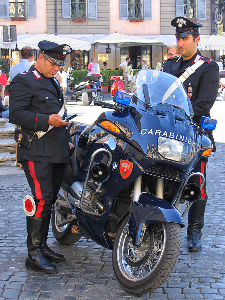 Carabinieri - Roma Foto & Bild | autos & zweiräder, feuerwehr ...