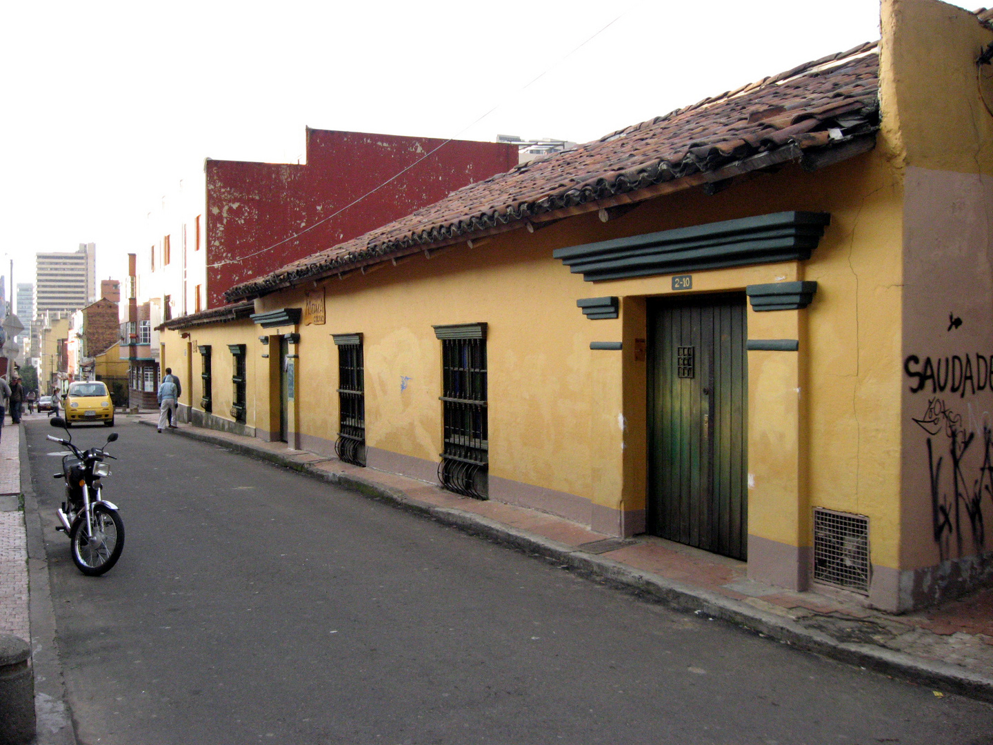 casas coloniales de bogota Imagen & Foto | south america, colombia ...