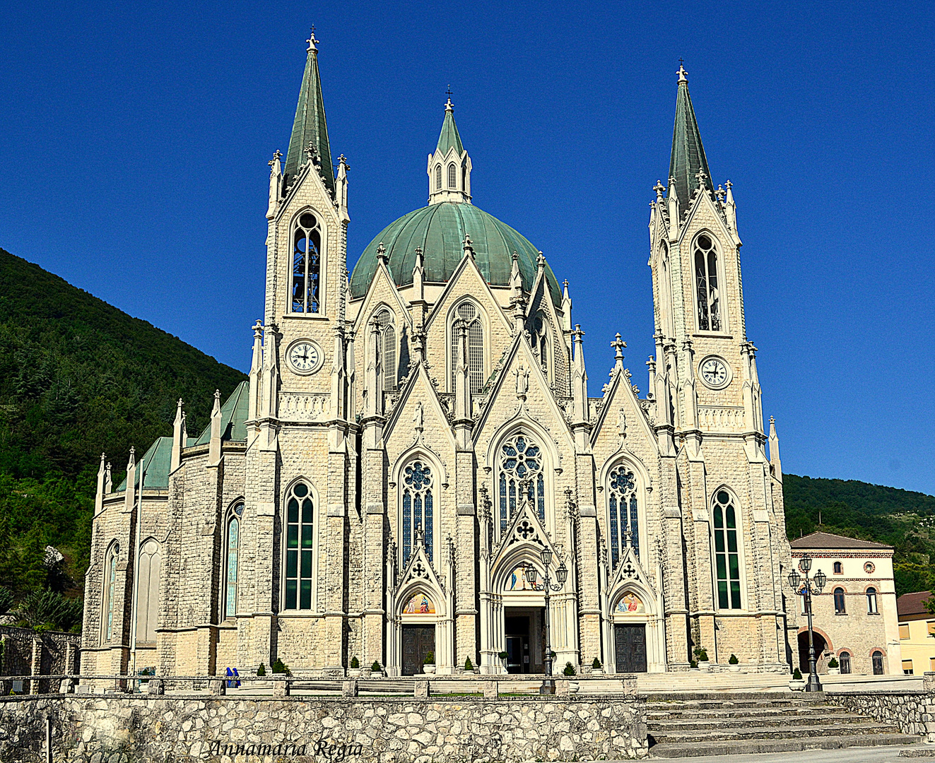 Castelpetroso..... Foto % Immagini| arte, soggetti Foto su fotocommunity