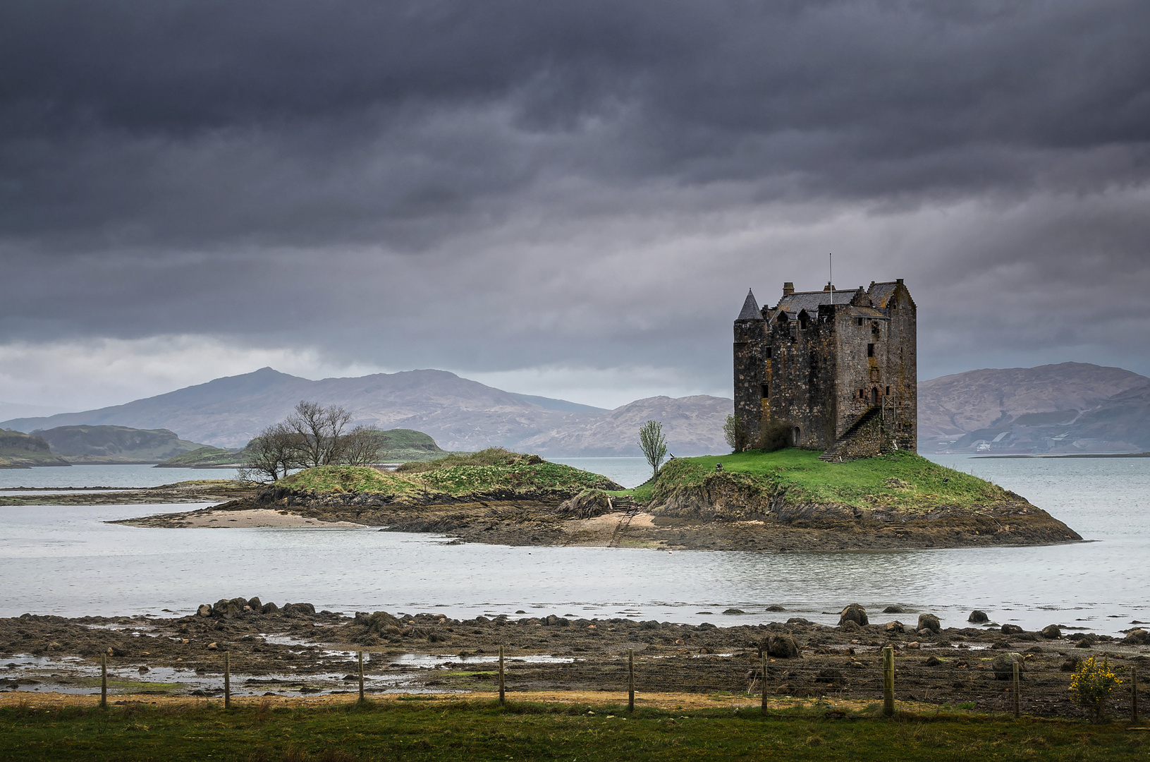 Castle Stalker Foto & Bild | world, schottland, natur Bilder auf ...