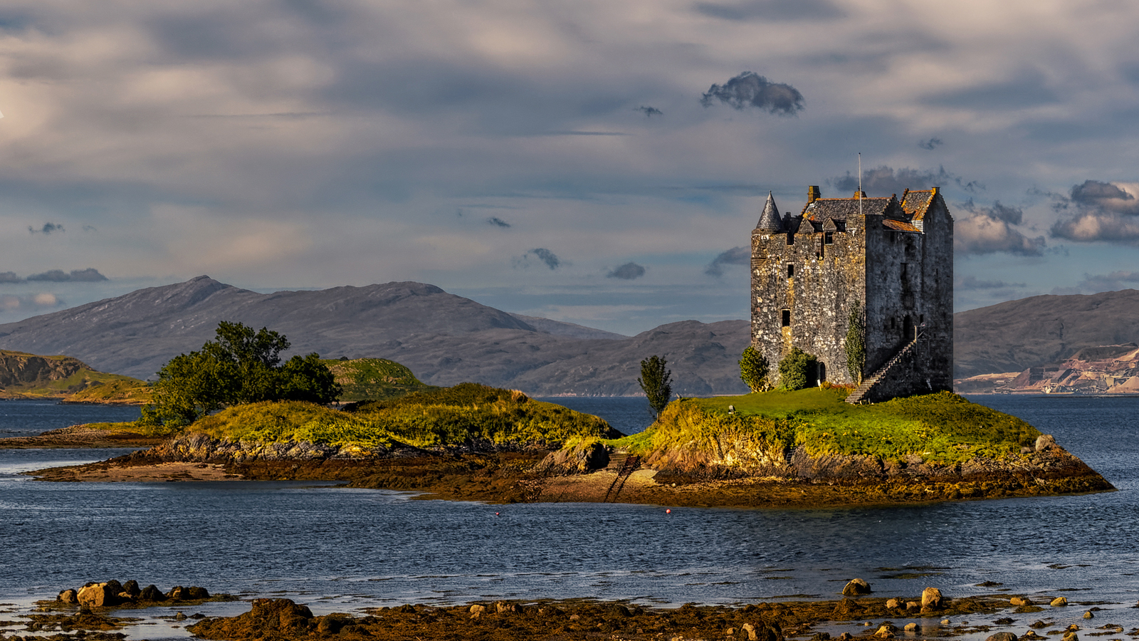 Castle Stalker Foto & Bild | world, schottland, architektur Bilder auf ...