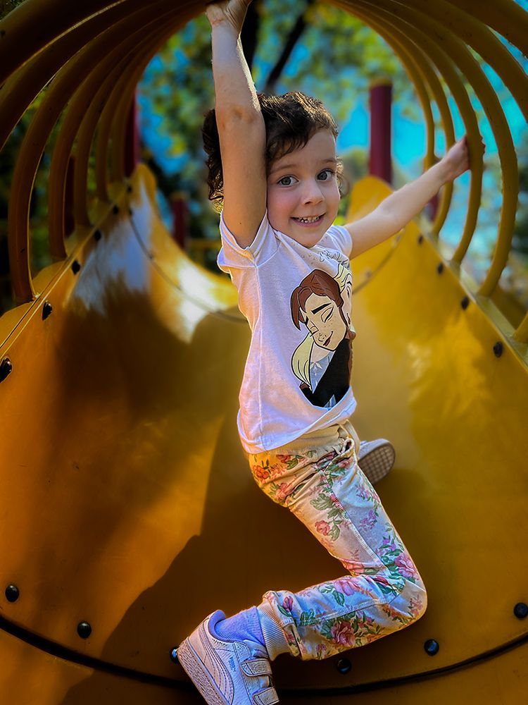 Cata en Tobogan Imagen & Foto | concurso especial, infancia, especial ...