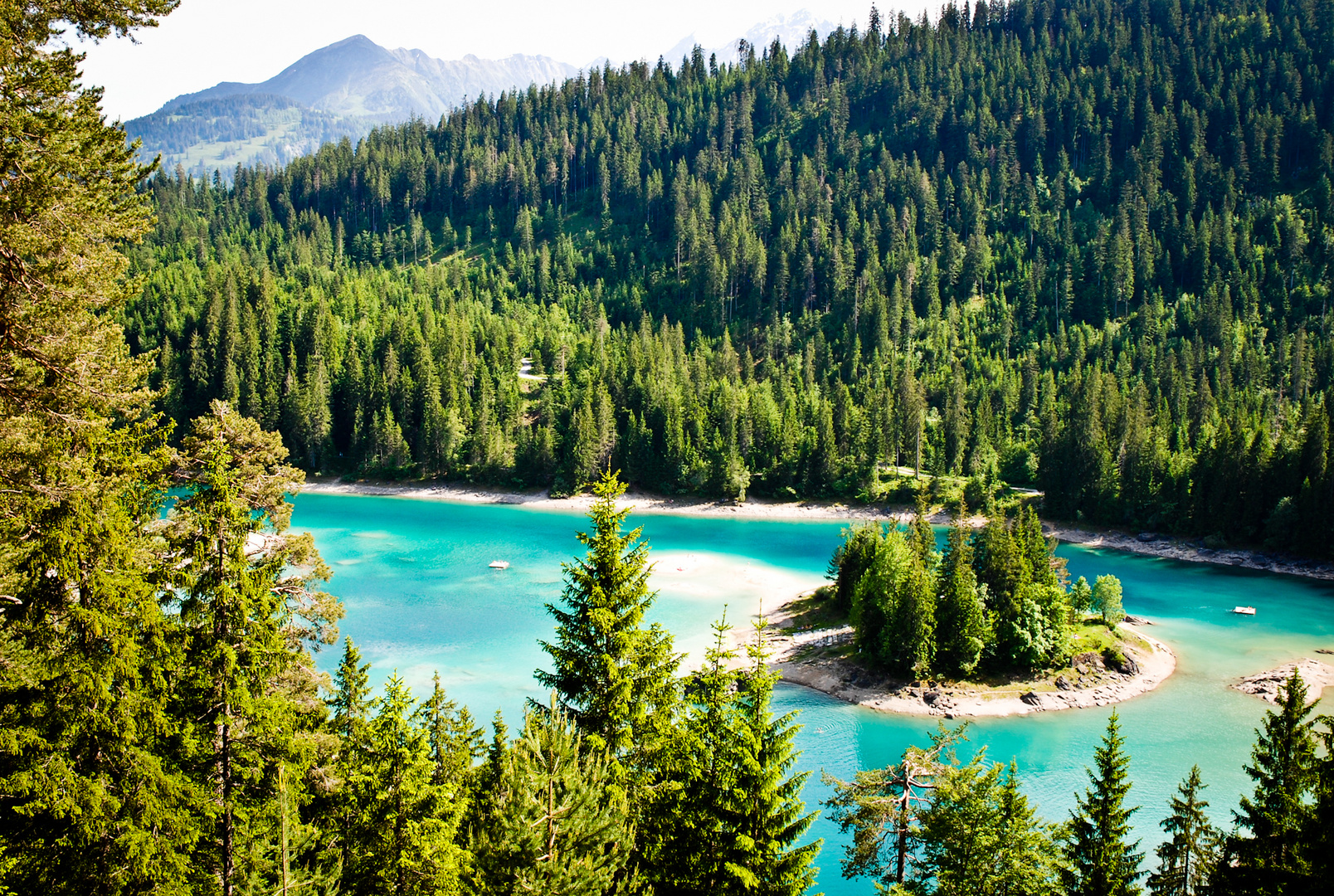 Caumasee - Flims - Switzerland Foto & Bild | europe, schweiz ...