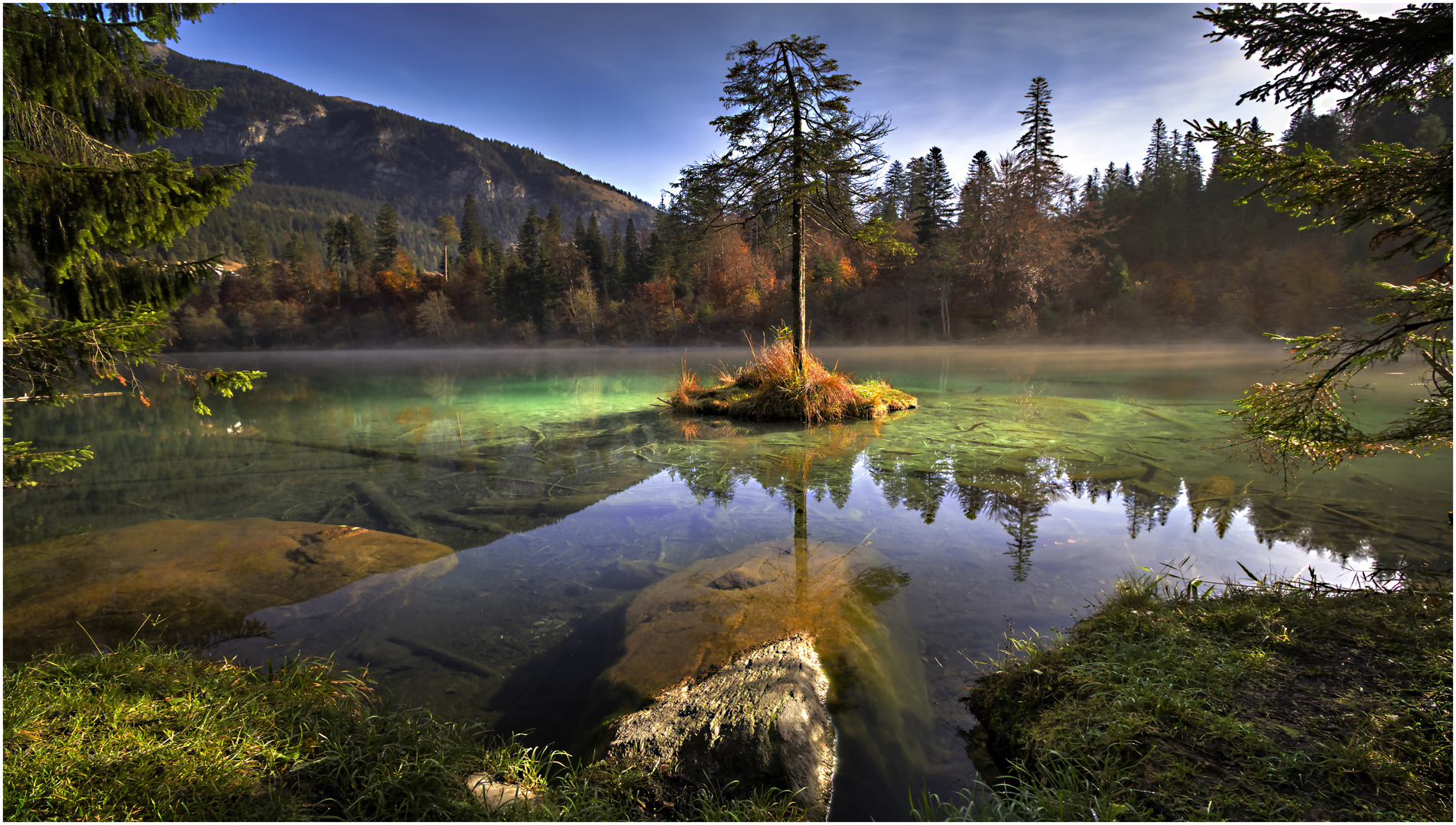 caumasee in flims Foto & Bild | landschaft, bergsee, jahreszeiten ...
