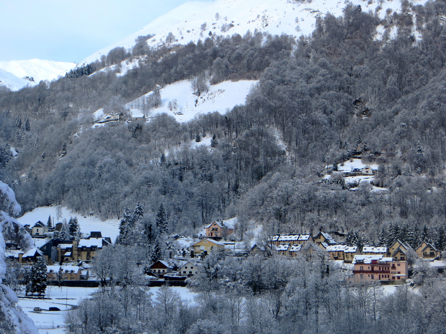 Cauterets 2 photo et image | paysages, paysages de montagne, pyrénées ...