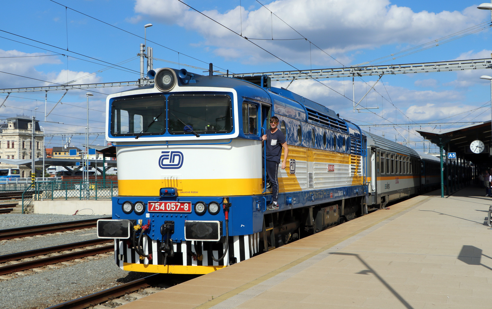 CD Baureihe 754 057-8 / Brejlovec - Taucherbrille Foto & Bild ...