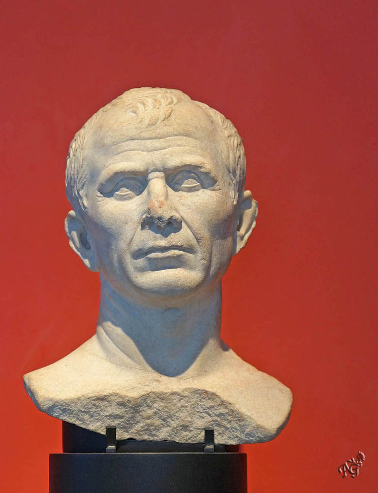 César photo et image | statues, sculptures, les statues, sujets Images ...