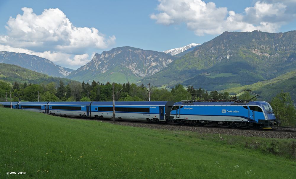 Ceské dráhy railjet Foto & Bild | schneeberg, eisenbahn, verkehr Bilder ...