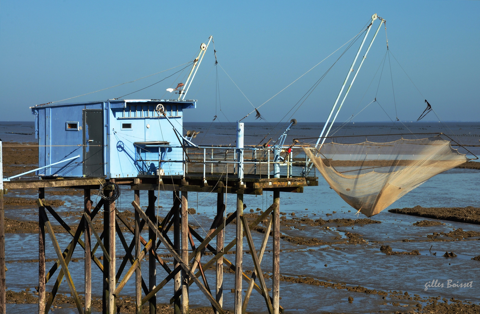 c'est un carrelet bleu accroché à ma mémoire... photo et image | europe ...