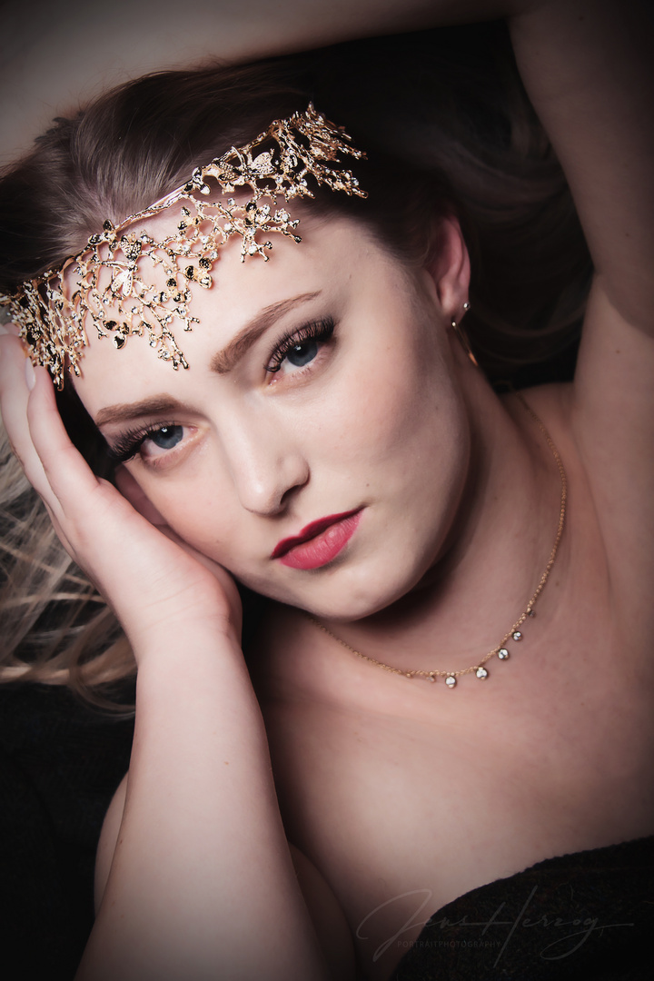 CH 44 Foto & Bild | portrait, portrait frauen, studio Bilder auf ...