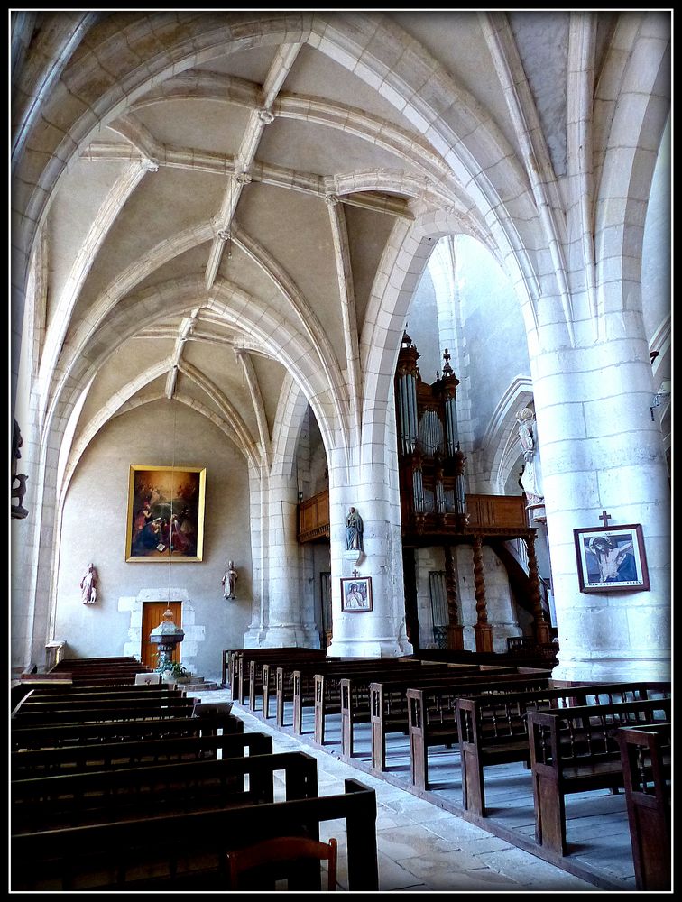 CHAOURCE - 2 - photo et image | europe, france, architecture Images ...