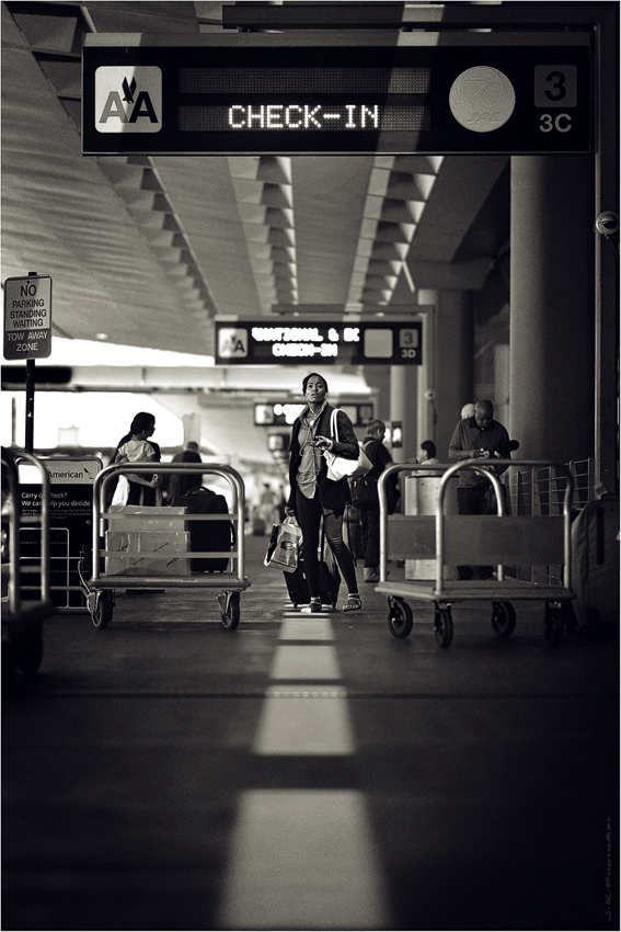 ~ CHECK - IN ~ Foto & Bild | streetfotografie mit menschen, illinois ...