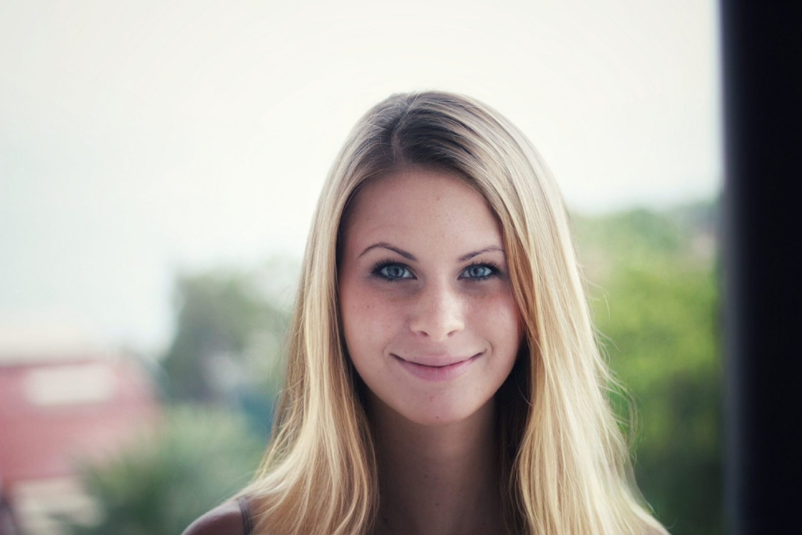 Cheeky Foto & Bild | portrait, portrait frauen, outdoor Bilder auf ...