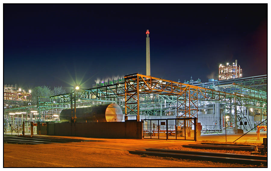 Chemiewerk Foto & Bild | industrie und technik, industrie nachts ...