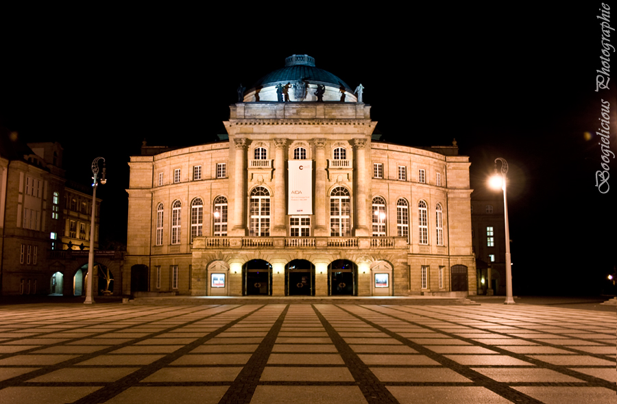 Chemnitz Oper Foto & Bild | architektur, architektur bei nacht, motive ...