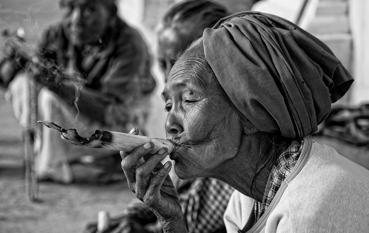 Cheroot Foto & Bild | asia, myanmar, portrait Bilder auf fotocommunity