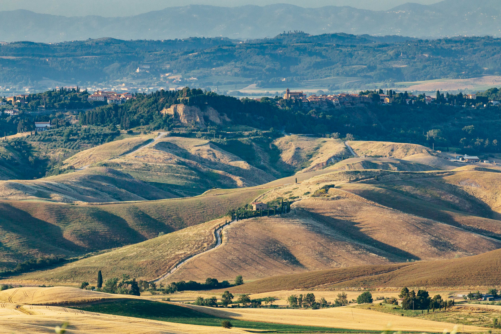 Chianni - Tuscany hills (I) Foto & Bild | italy, world, natur Bilder ...