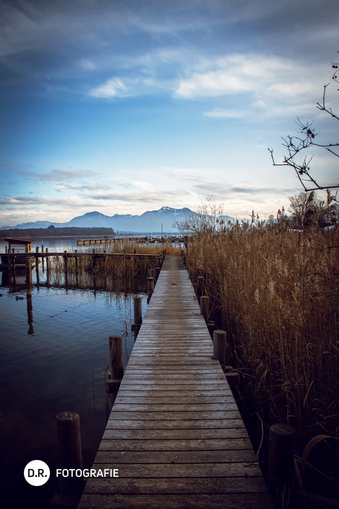 Chiemsee mit Blick auf die Alpen Foto & Bild | landschaft, bach, fluss & see, see, teich ...